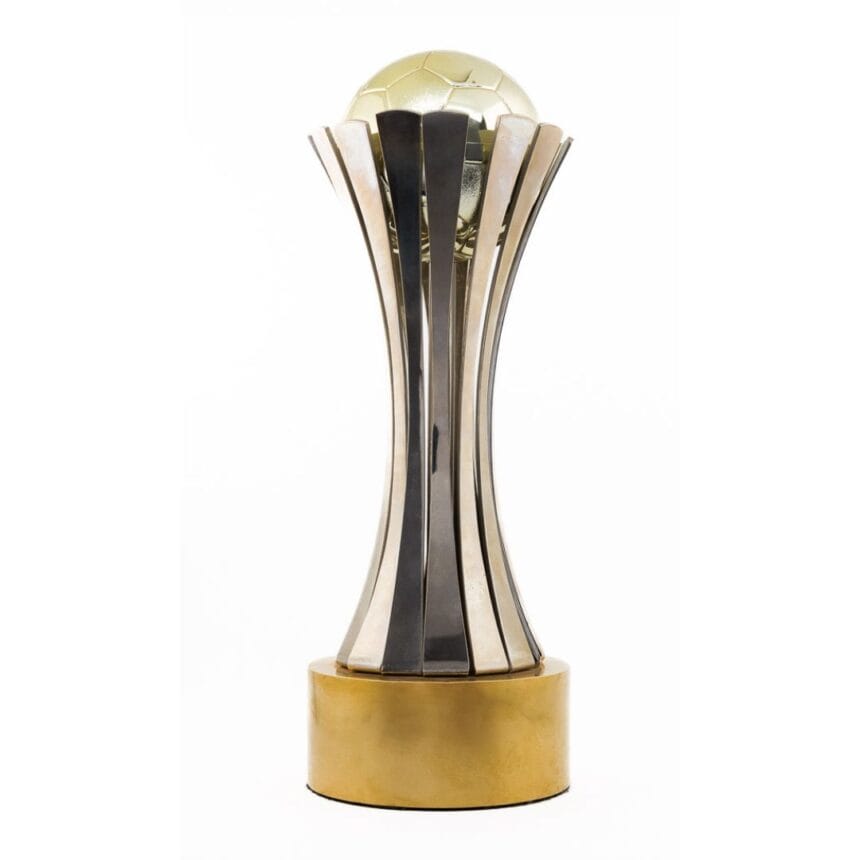Troféu em metal aço carbono com corte laser banho ouro e níquel ...